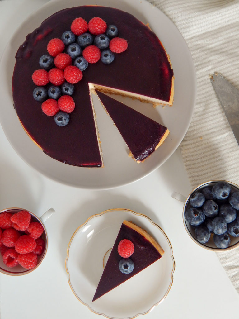 Cheesecake New Yorkais healthy aux fruits rouges - June's cooking